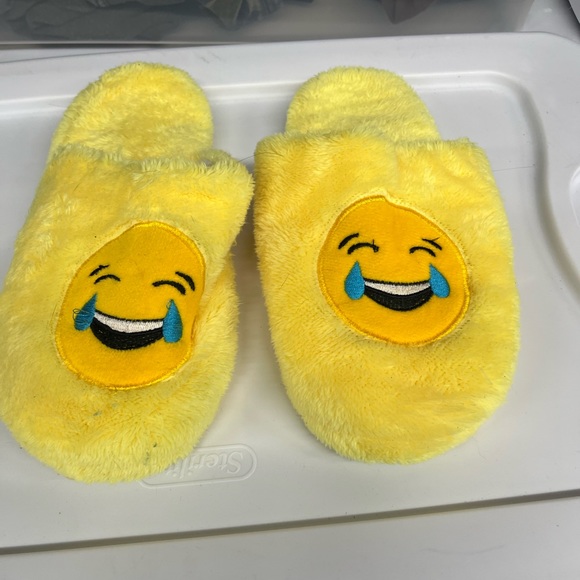 Shoes | Yellow Crying Face Emoji Slippers Size 78 | Poshmark